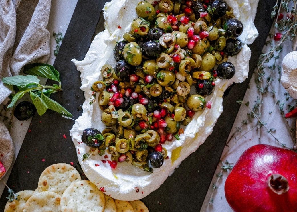 Apéro Olives Marinées & Labneh – Chez Marthe boutique